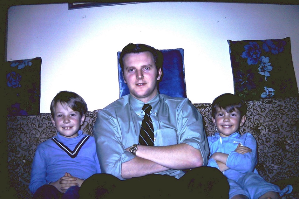Uncle Bob's Visit 1957 - Downhome Magazine