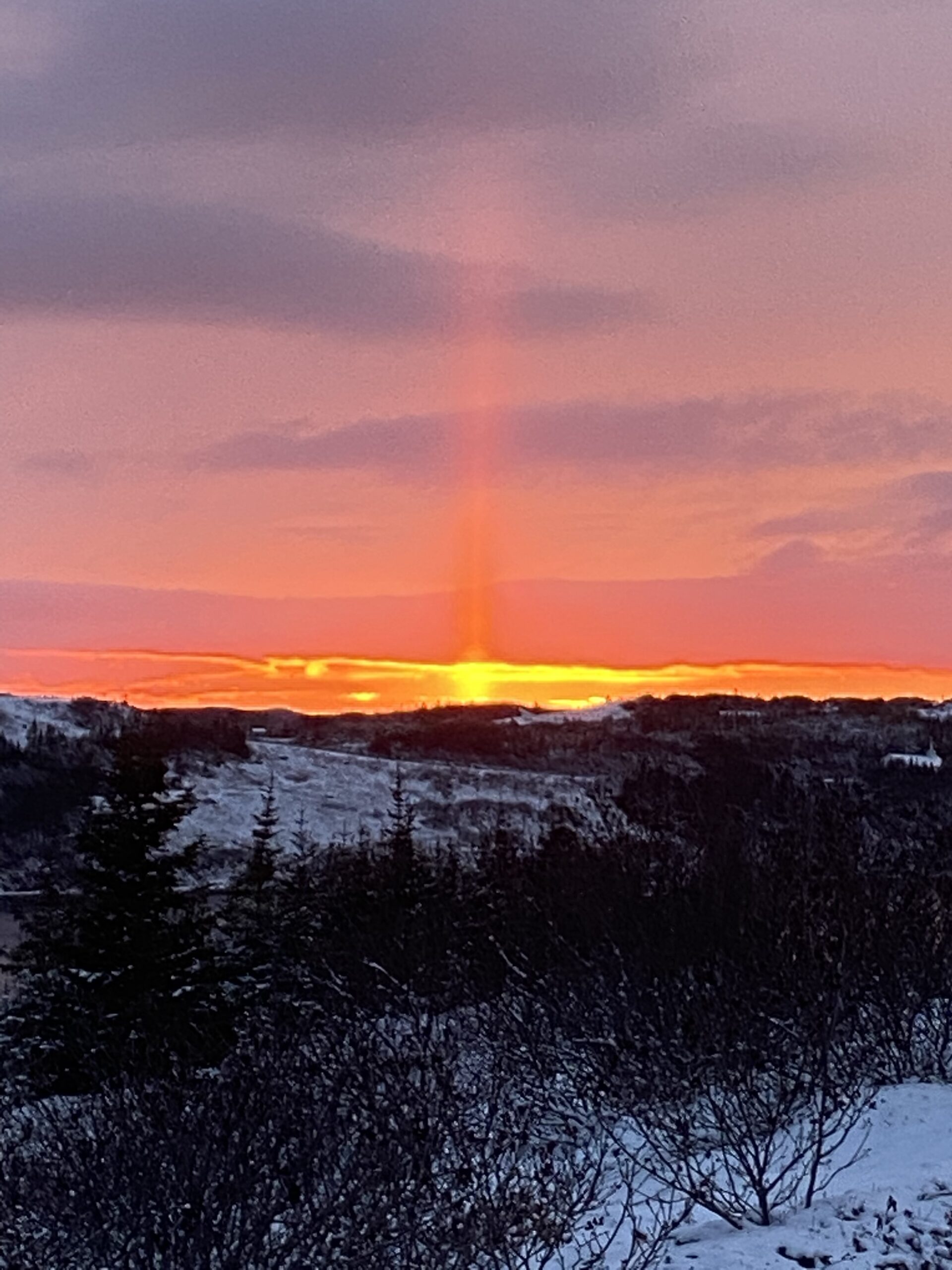 Sun pillar - Downhome Magazine