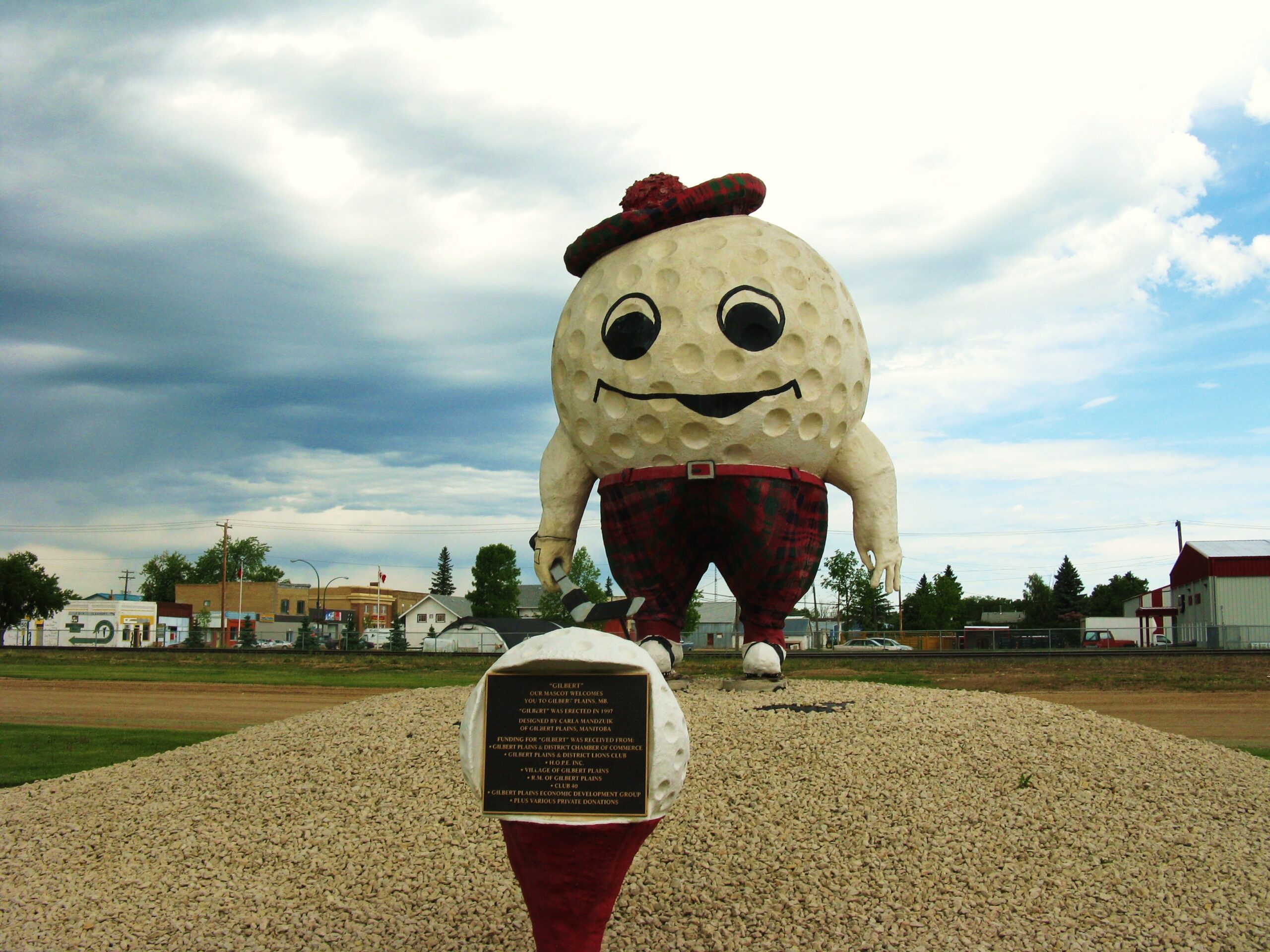 Golfing in Gilbert Plains, Manitoba - Downhome Magazine