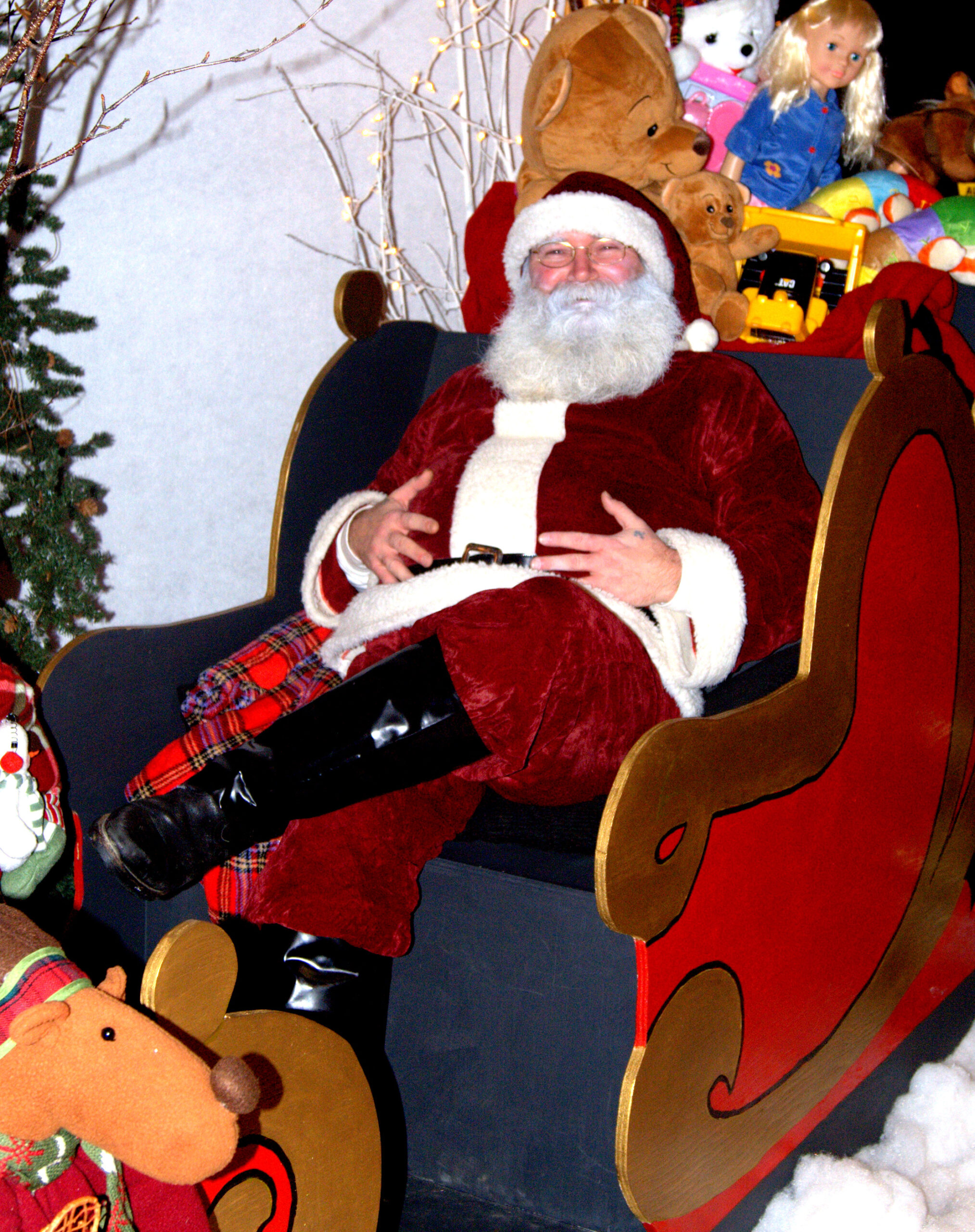 Santa Sled - Downhome Magazine