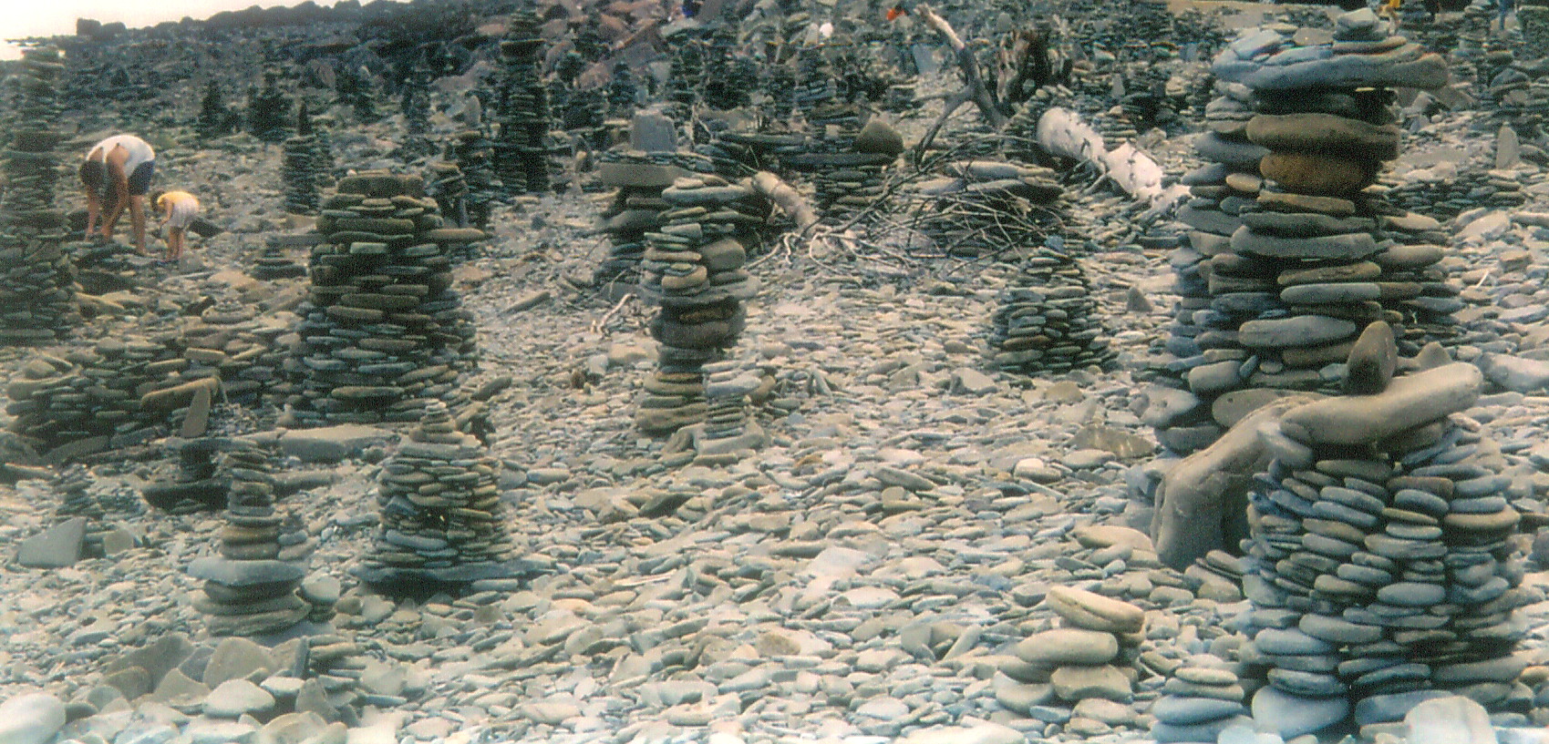 Stone people - Downhome Magazine