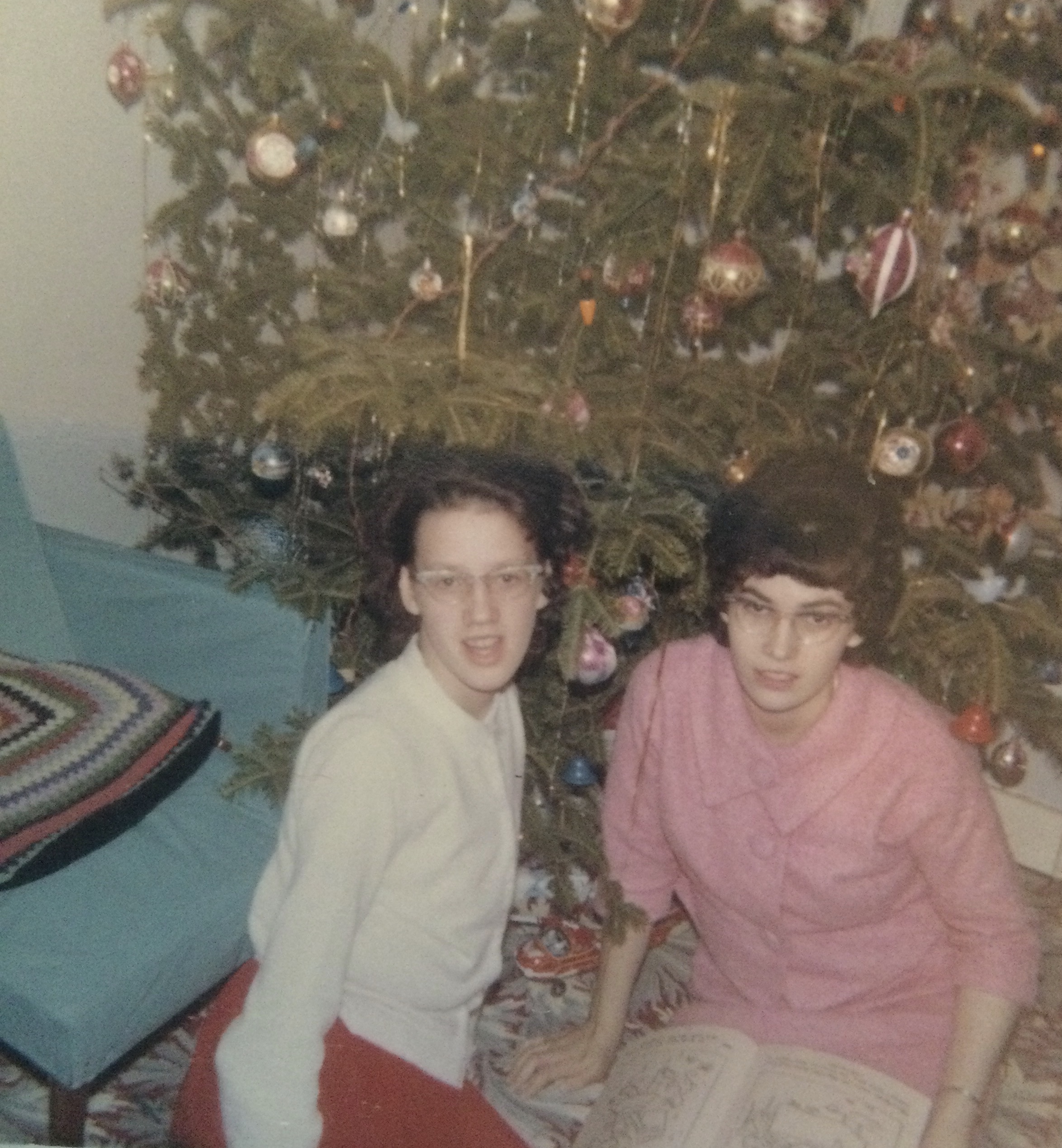 Christmas Day 1964 - Downhome Magazine